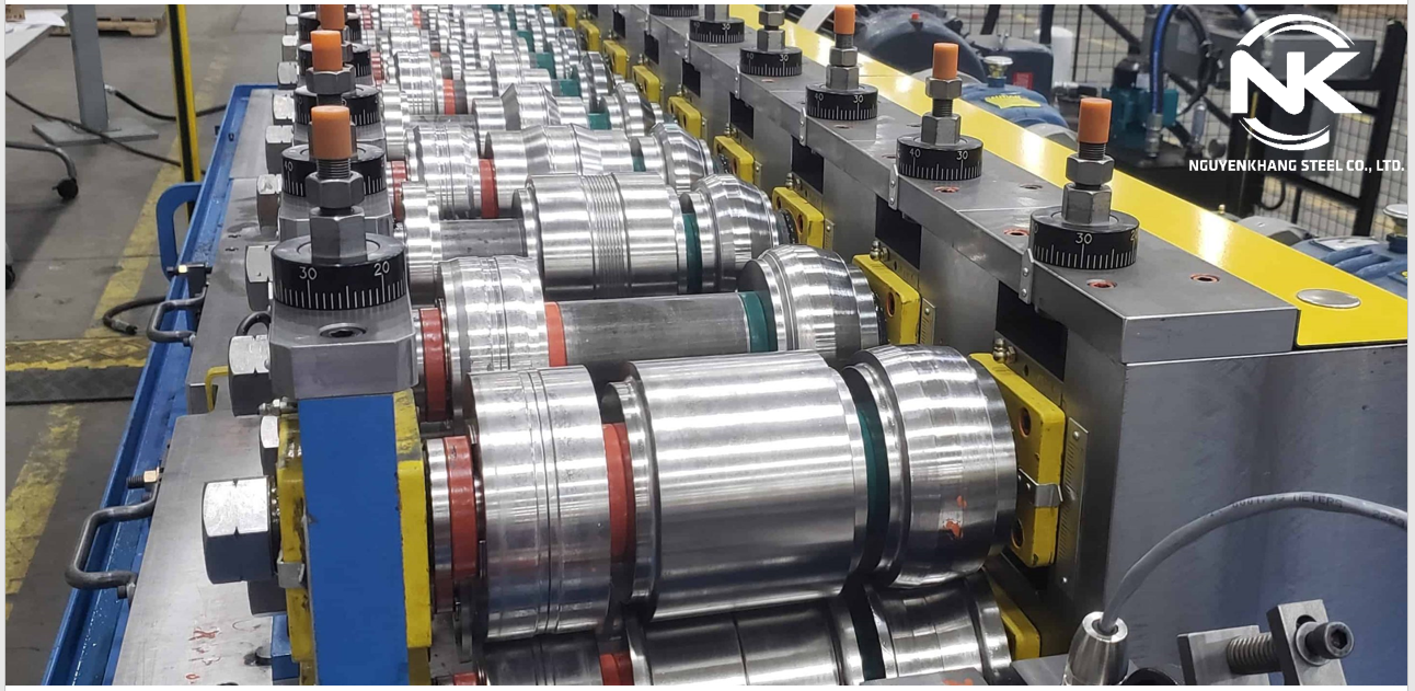 Roll Forming Là Gì? Các Loại Công Nghệ Tạo Hình Kim Loại